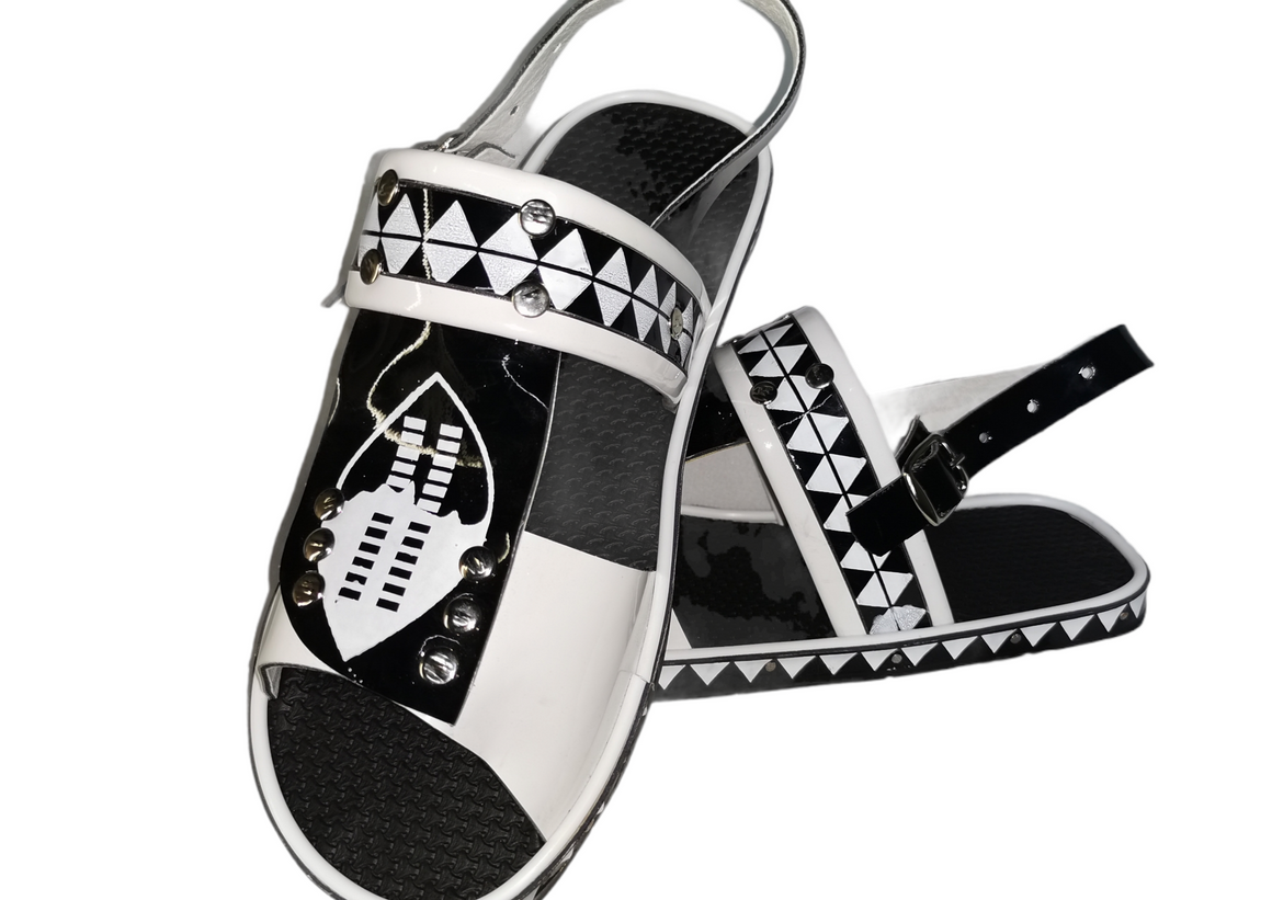 Xhosa Imbadada – African Traditional Home and Wear